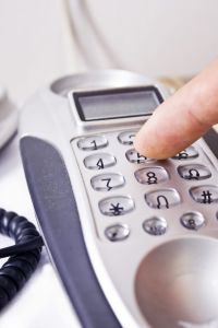 USCIS National Customer Service Center to Streamline Wait Times